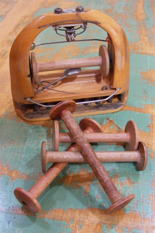 Tiny Vintage Wooden Bobbins