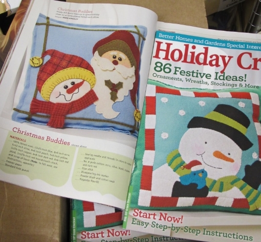 Better Homes and Gardens Holiday Crafts 2013 Magazine