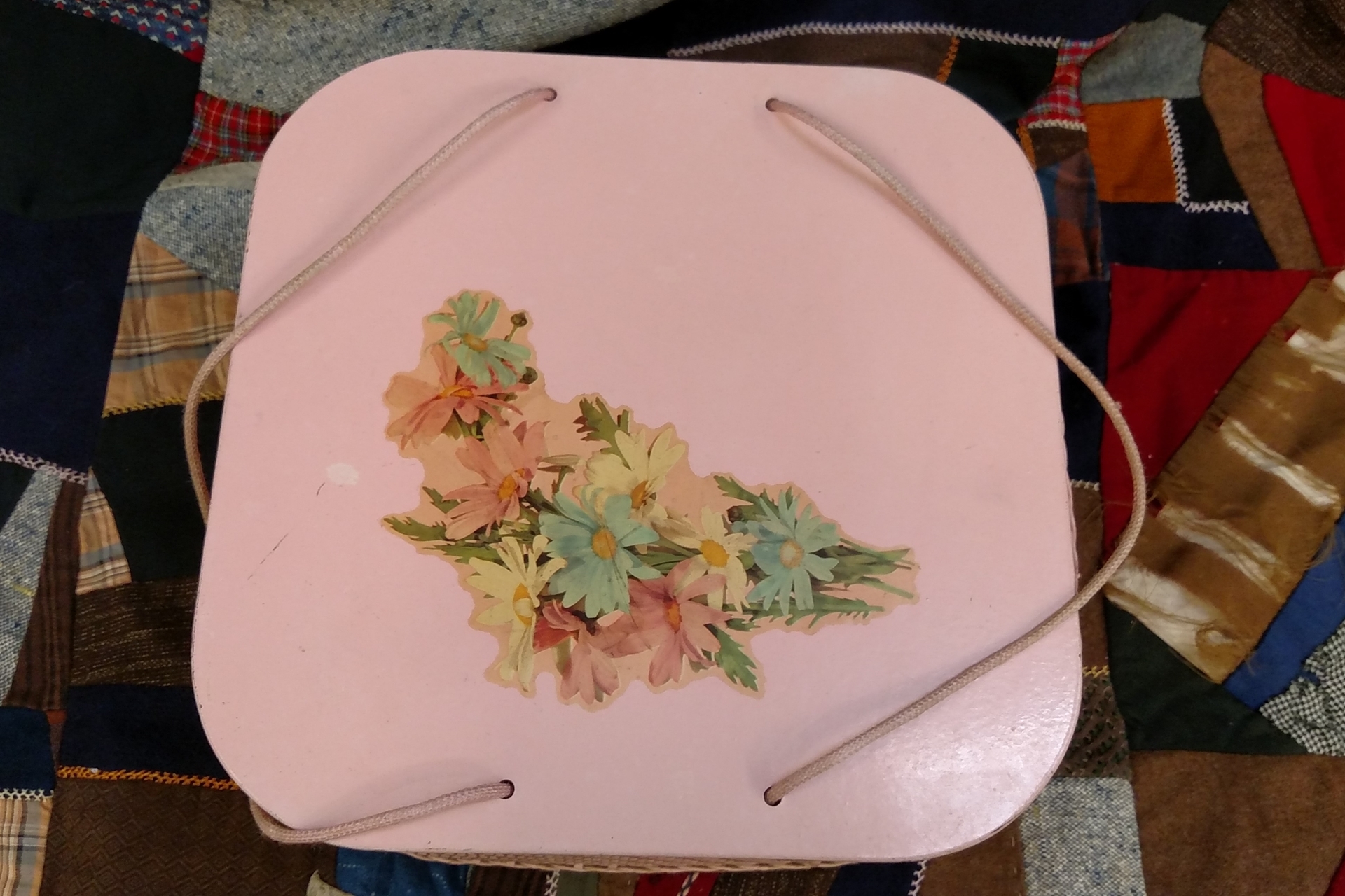 Vintage Square Pink mid-century Princess Sewing Basket. This is a one ...