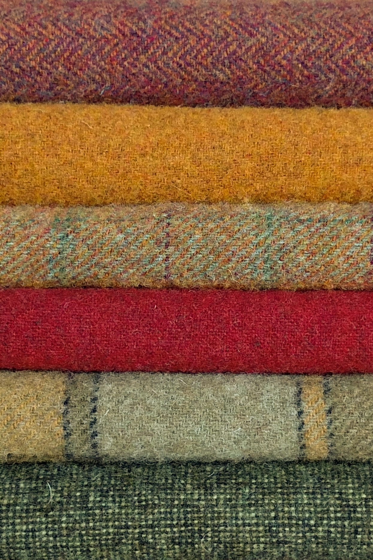 6 Autumn shades of Fat 1/8th Wool for Wool Applique and Rug Hooking ...