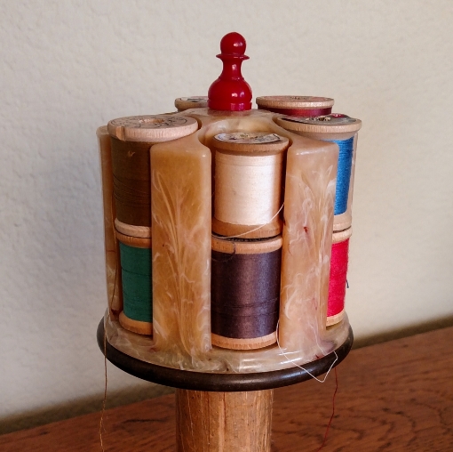 Beige Victory of Chicago Mid-century Spool Caddy with a nice Red knob ...