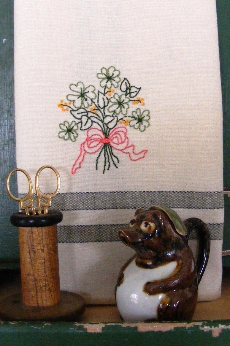 Shamrock Bouquet Tea Towel Hand Embroidery Downloadable Design