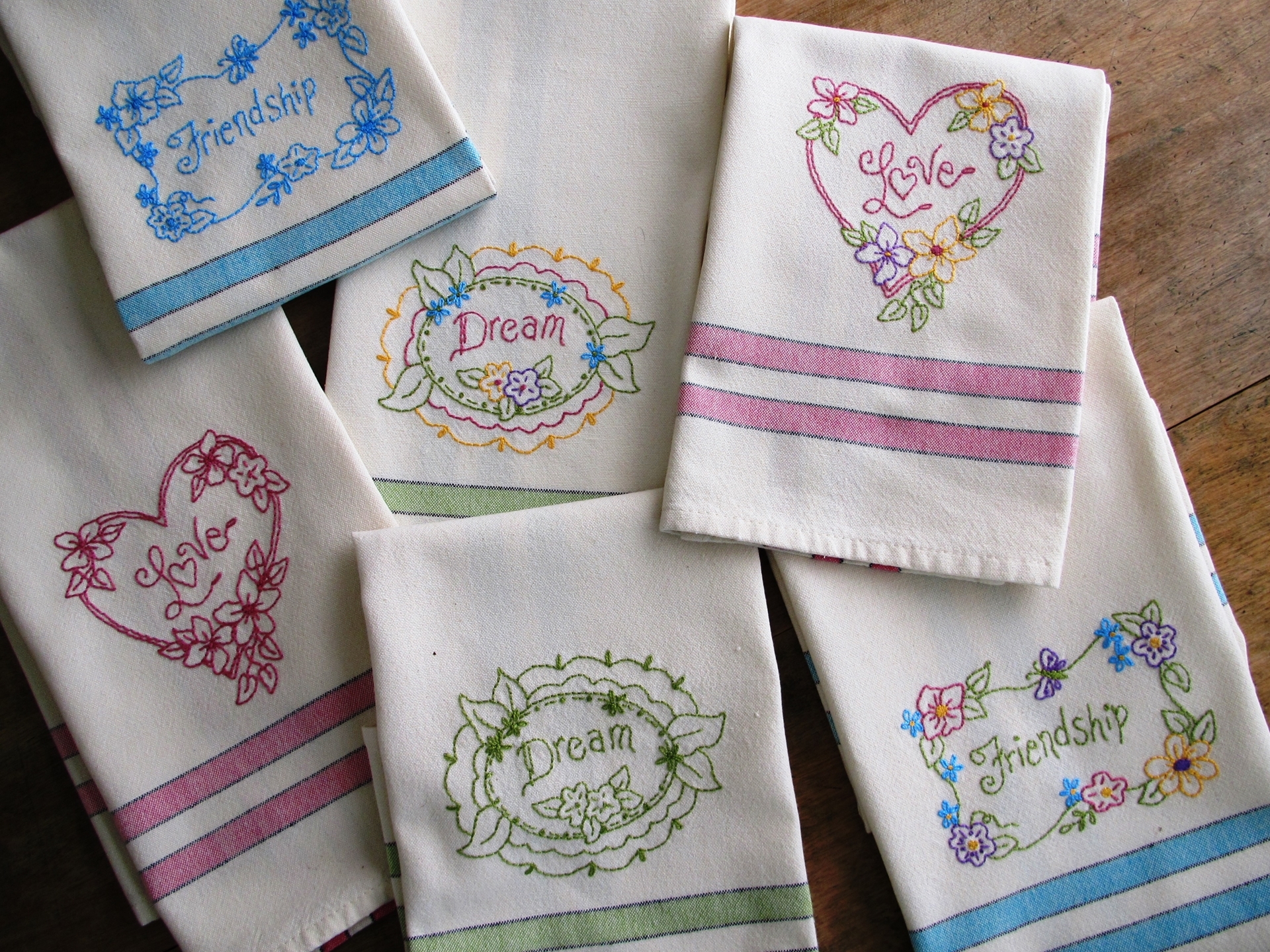 Love, Dream, Friendship Tea Towels Pattern - Machine Embroidery - Download