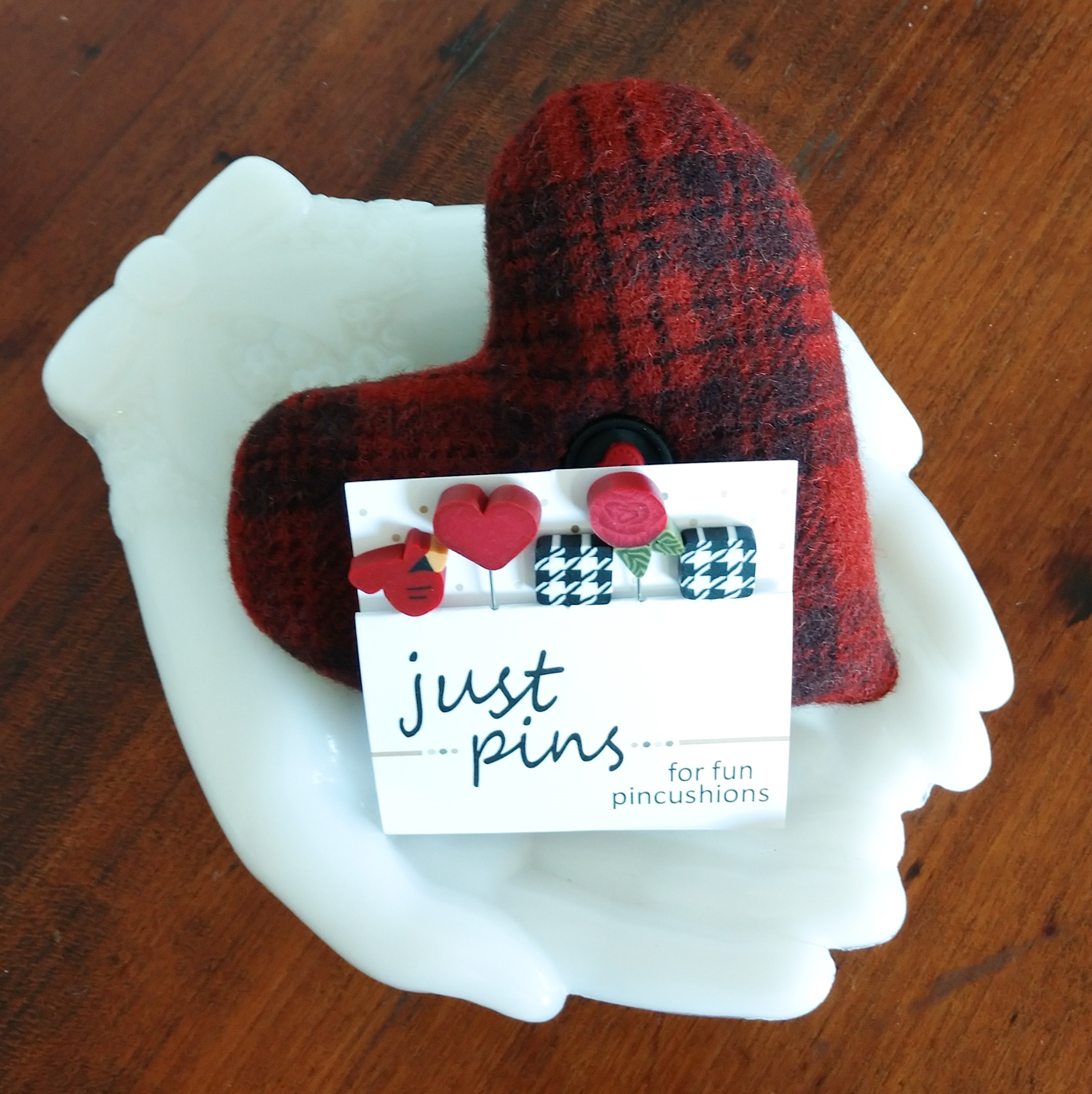 Wooly Valentine Heart - Wool Applique Pin Cushion - Download