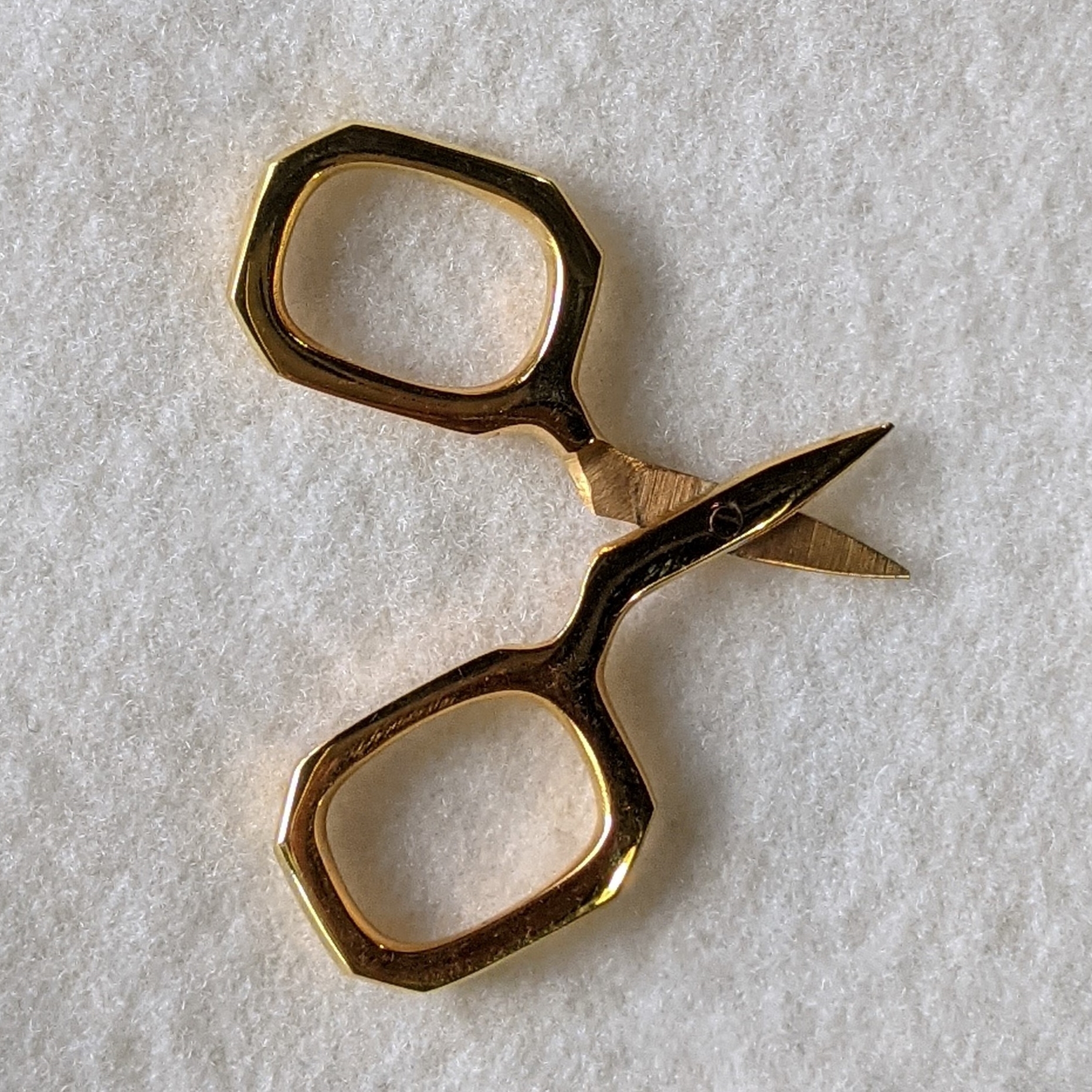 Little Gems Gold Embroidery Scissors