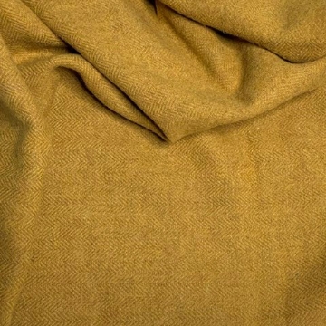 A beautiful textured wool. The wool is pre-felted and 13 oz weight.