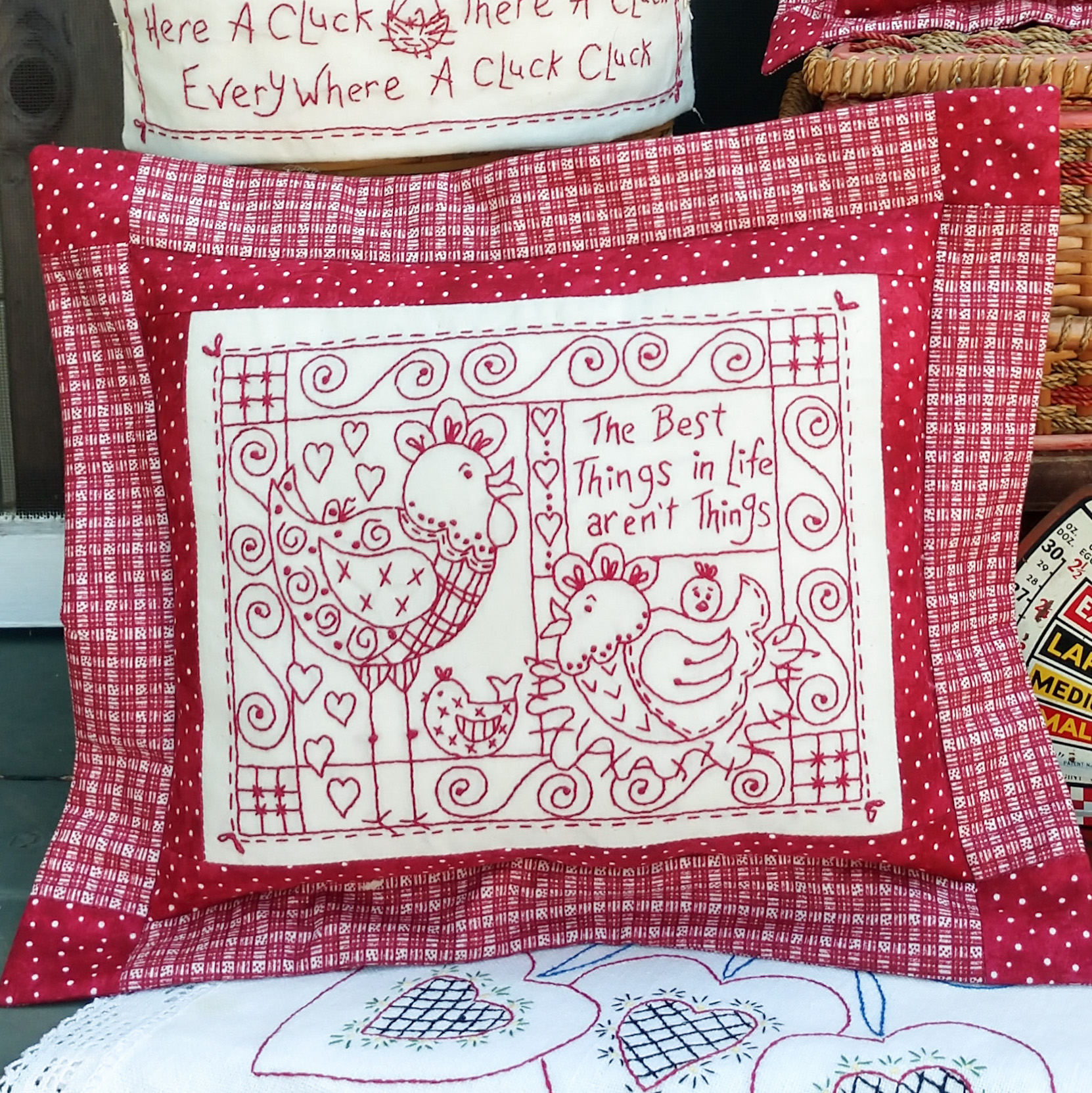 Nest Friends Redwork - Machine Embroidery Pattern - Download