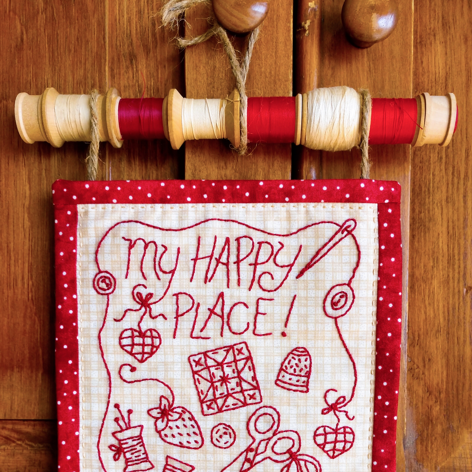 My Happy Place! - Hand Embroidery Pattern - Download