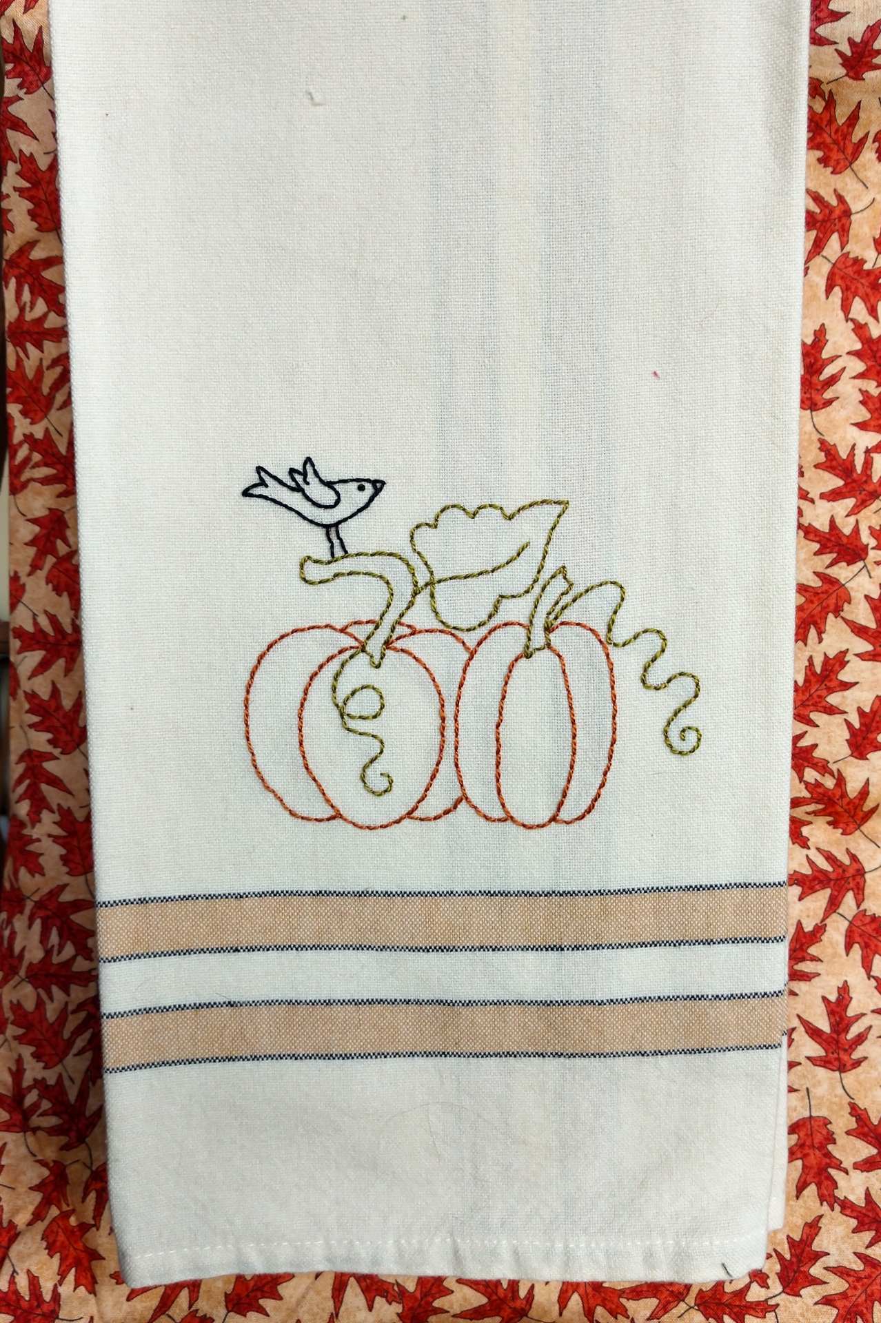Harvest Pumpkin Tea Towel - Show Model