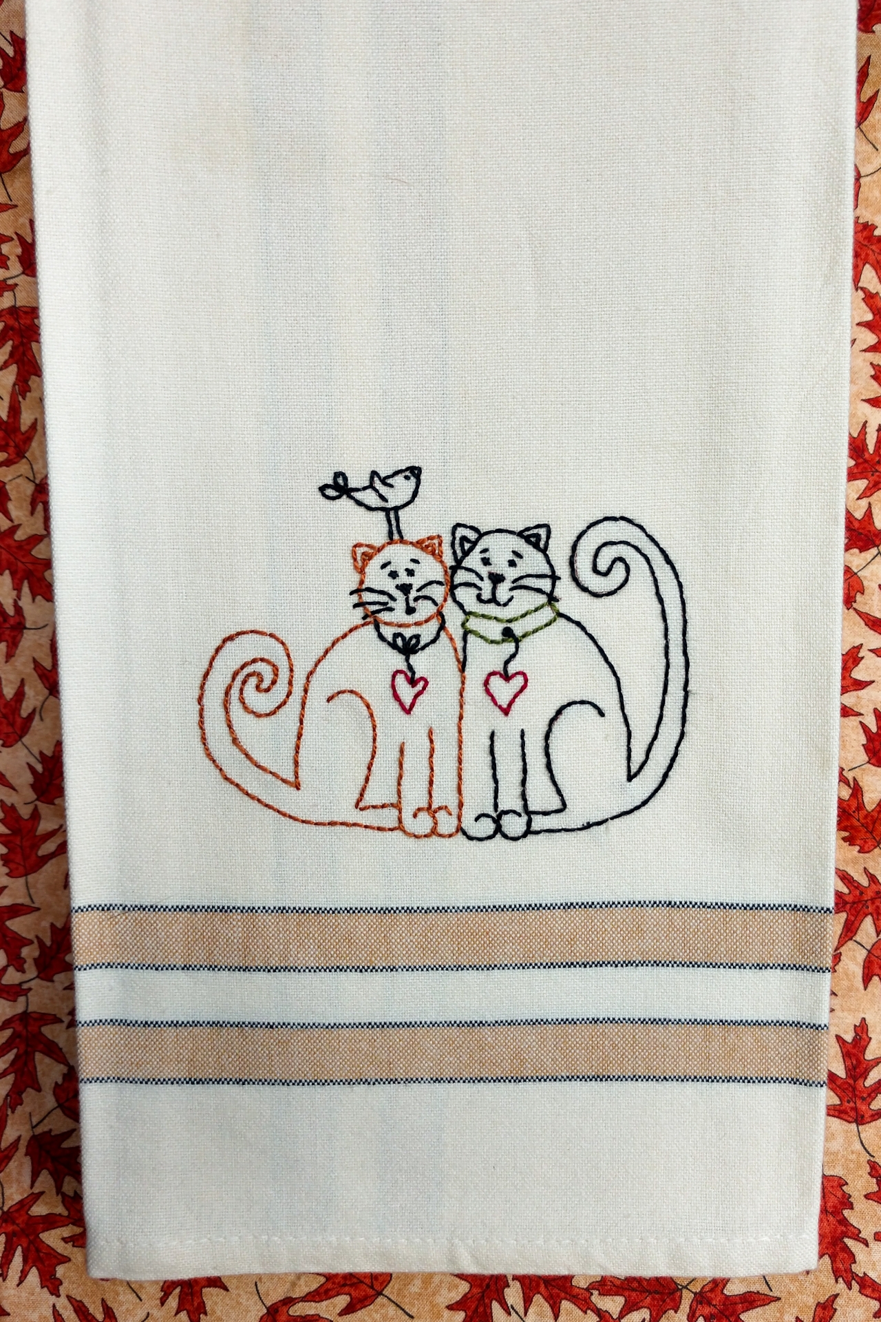 Harvest Cats Tea Towel - Show Model