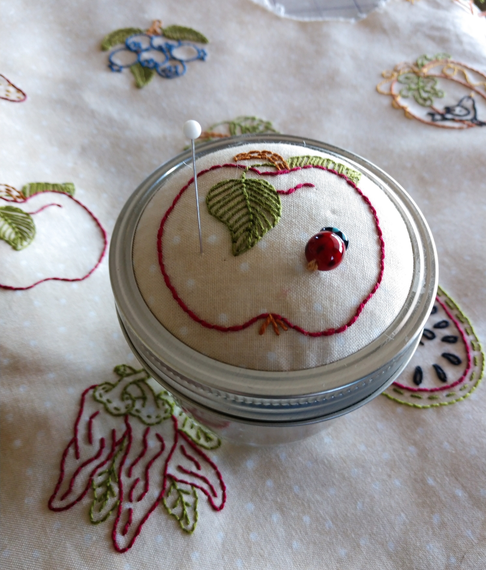 Garden Bounty Mini Quilt - Hand Embroidery Pattern - Download