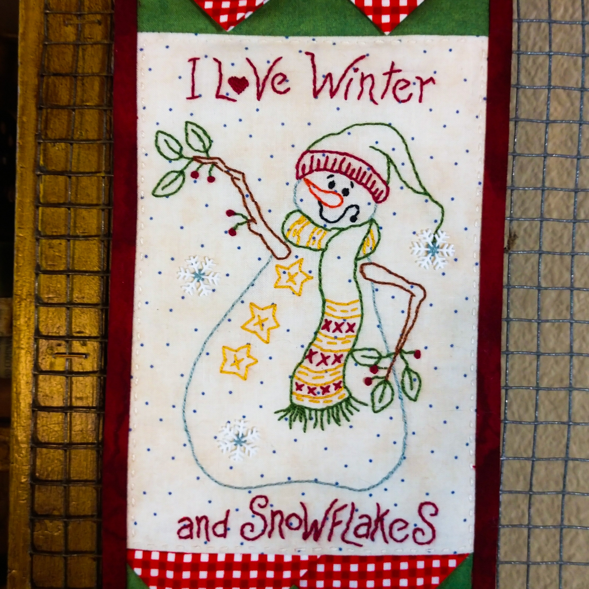 Friends and Snowflakes - Machine Embroidery Kit