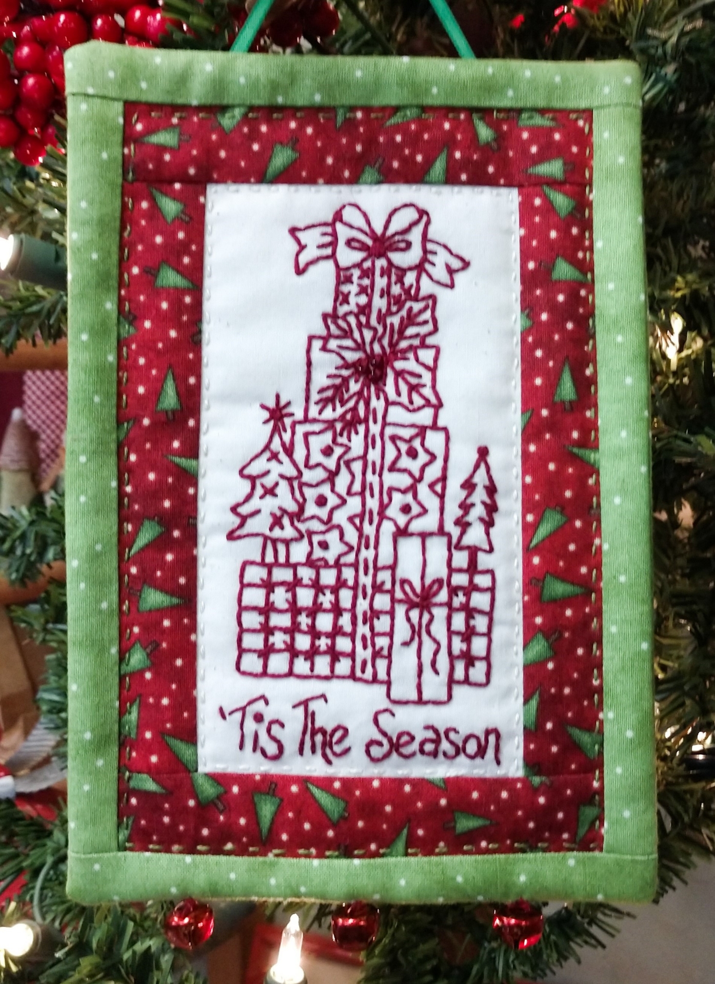 'Tis the Season - BBD No-Trace