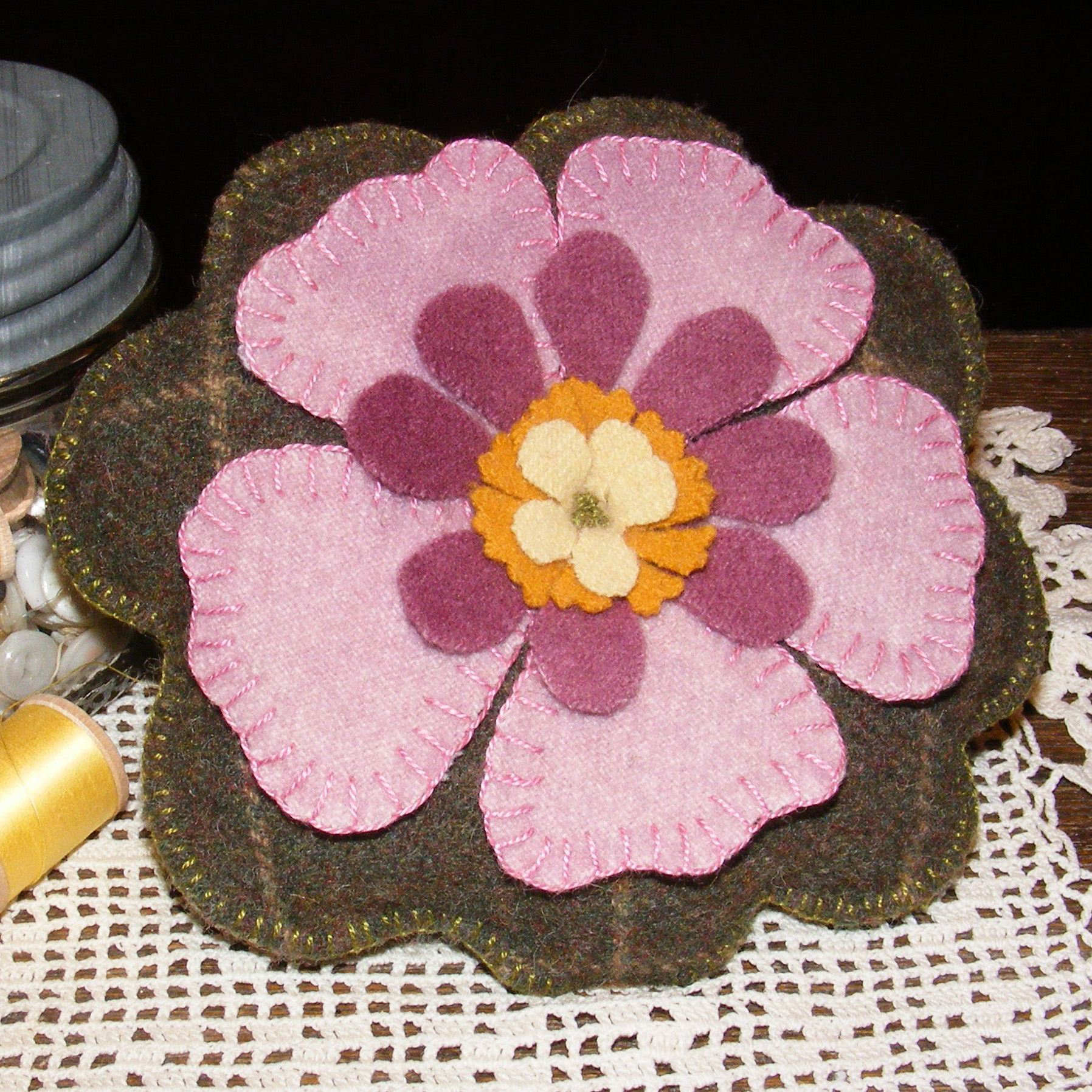 Pink Petal Pin Cushion - Wool Applique Pattern - Download