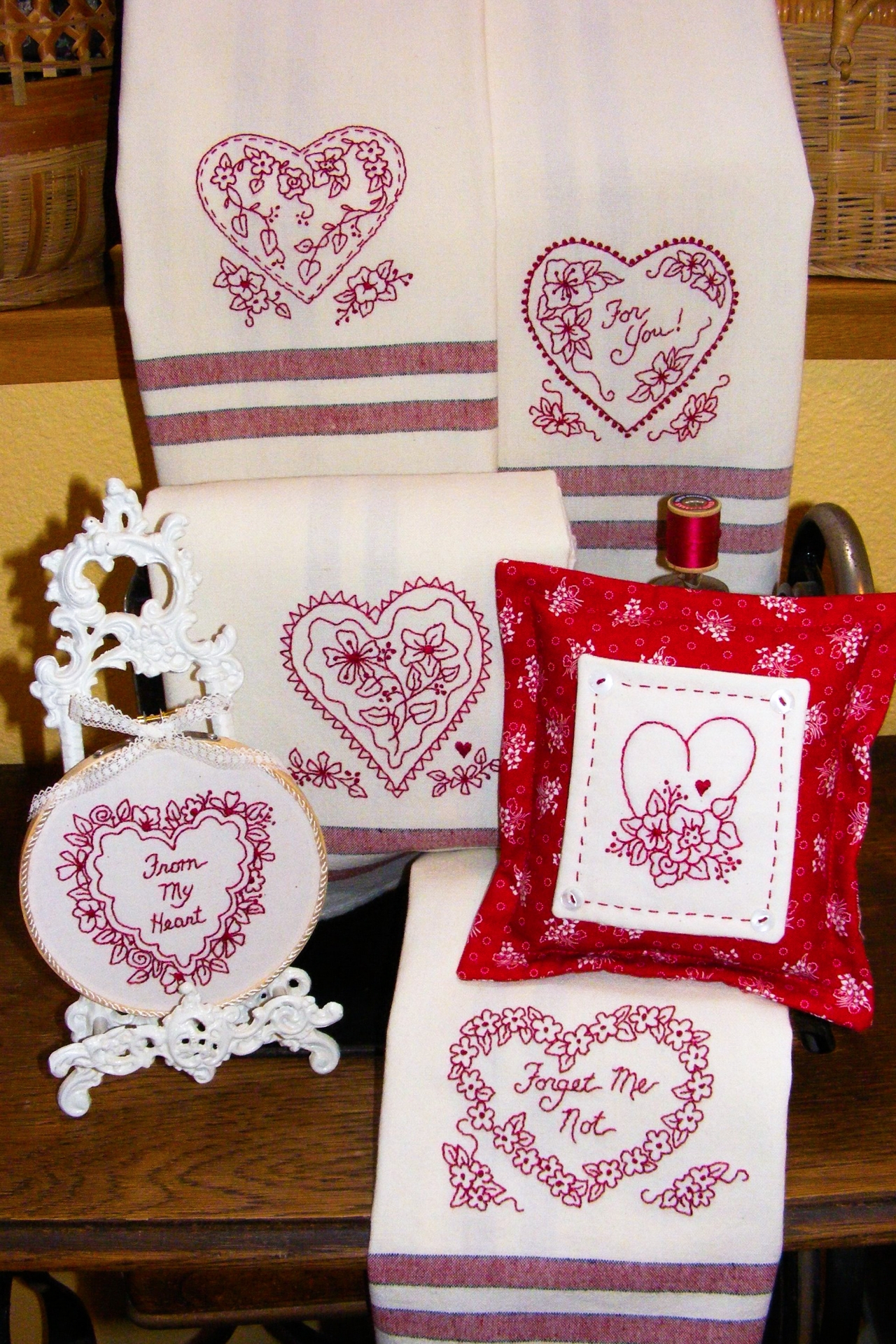 Hearts & Flowers Redwork Tea Towels - Machine Embroidery Pattern - Shipped